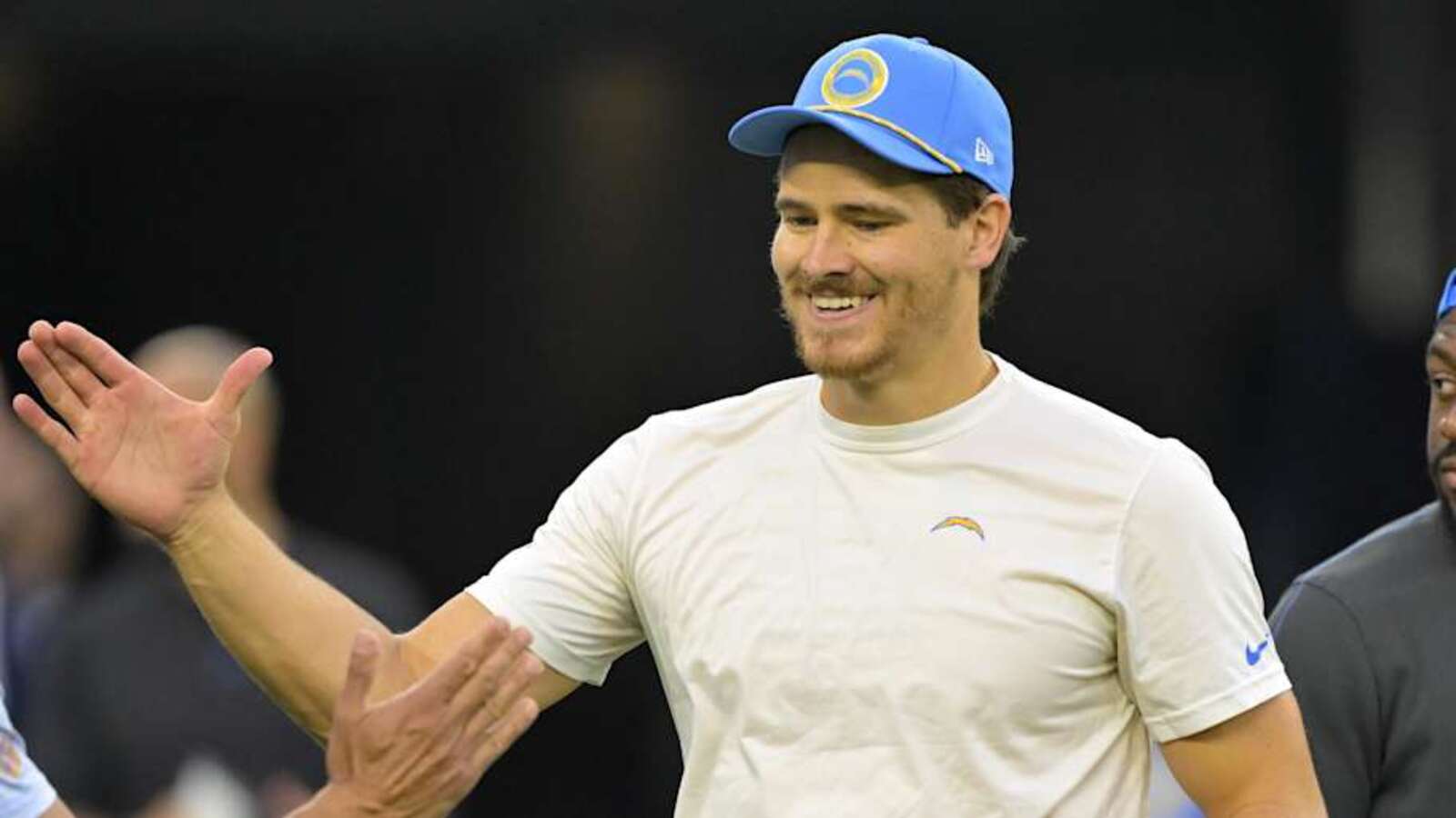 Justin Herbert, Bo Nix Supporting Brothers, Attend Oregon Ducks Pro Day ...