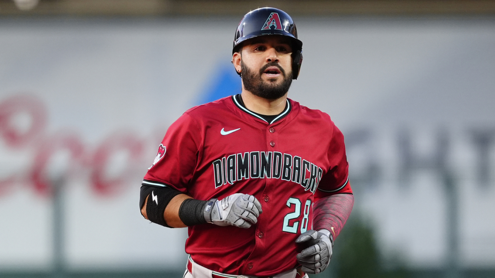 MLB insider says Eugenio Suarez 'fits' this NL Central team | Yardbarker