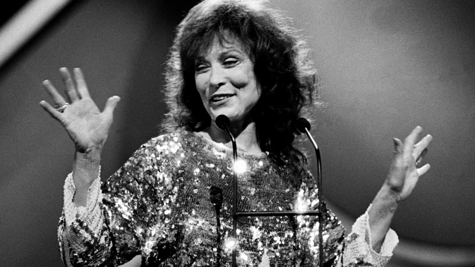 Songs that caused controversy in the country music world | Yardbarker