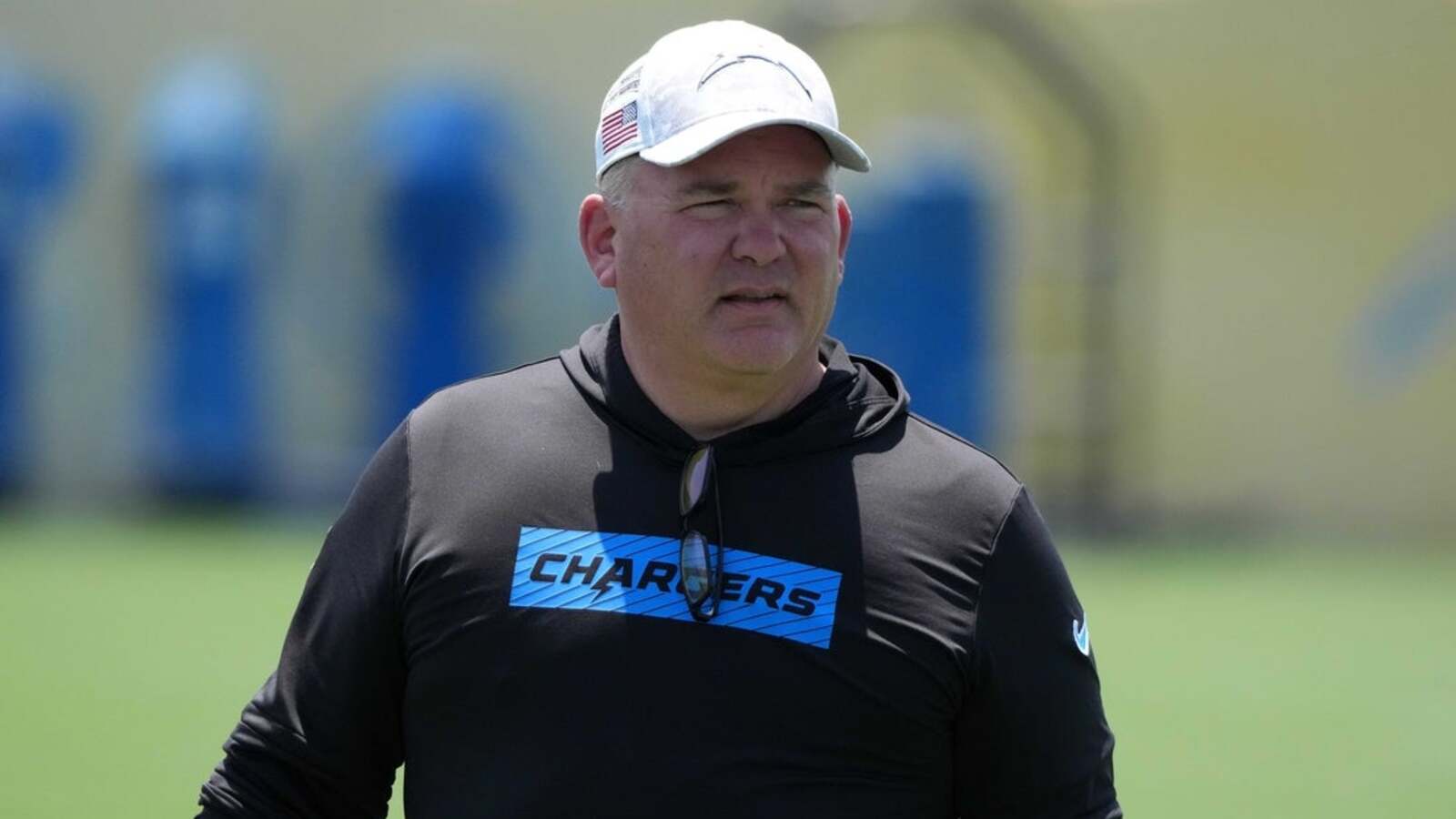 Chargers fire OC Greg Roman, OL coach Mike Devlin | Yardbarker