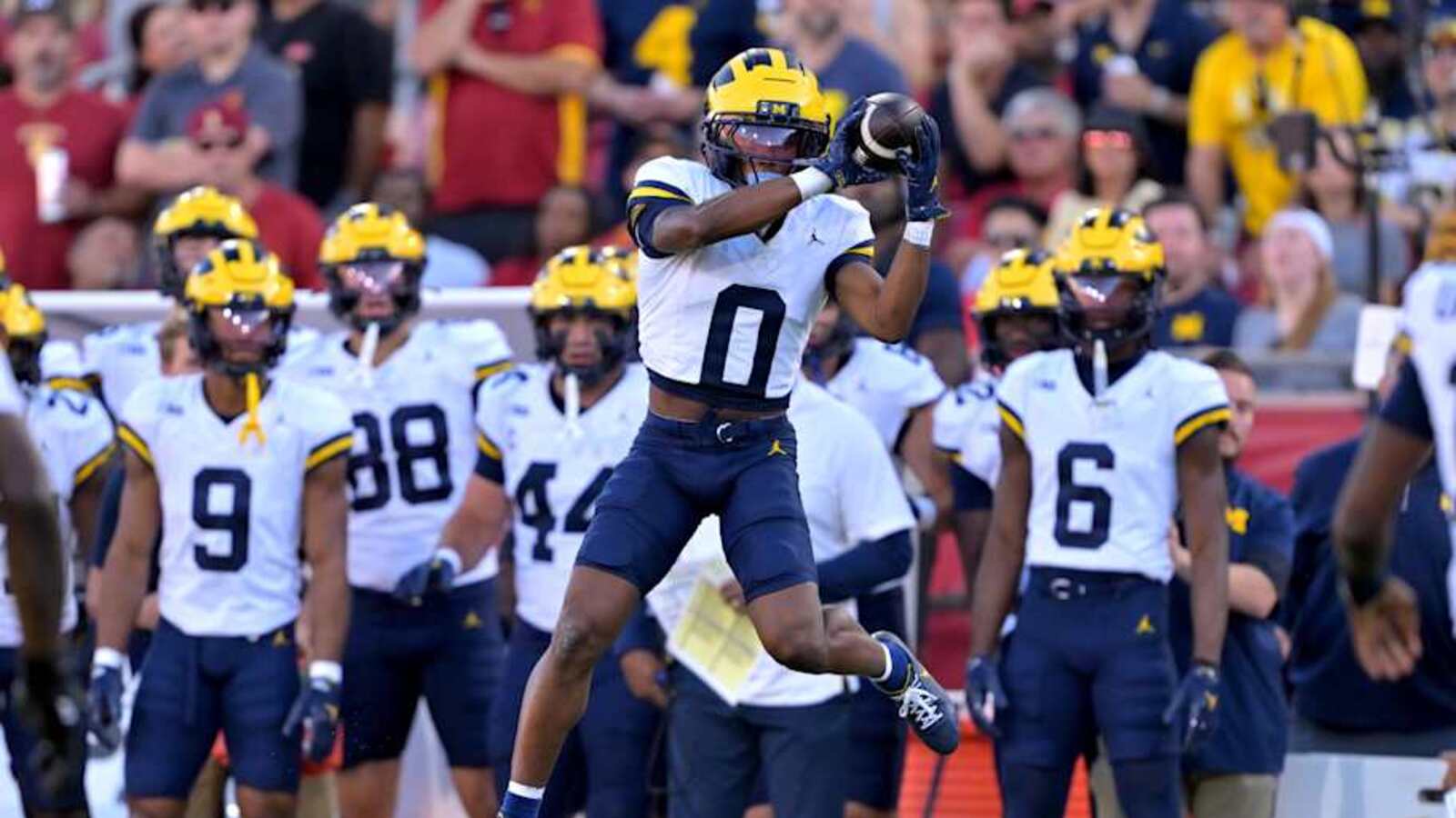 Michigan wide receiver seemingly back at practice after missing past 2 ...