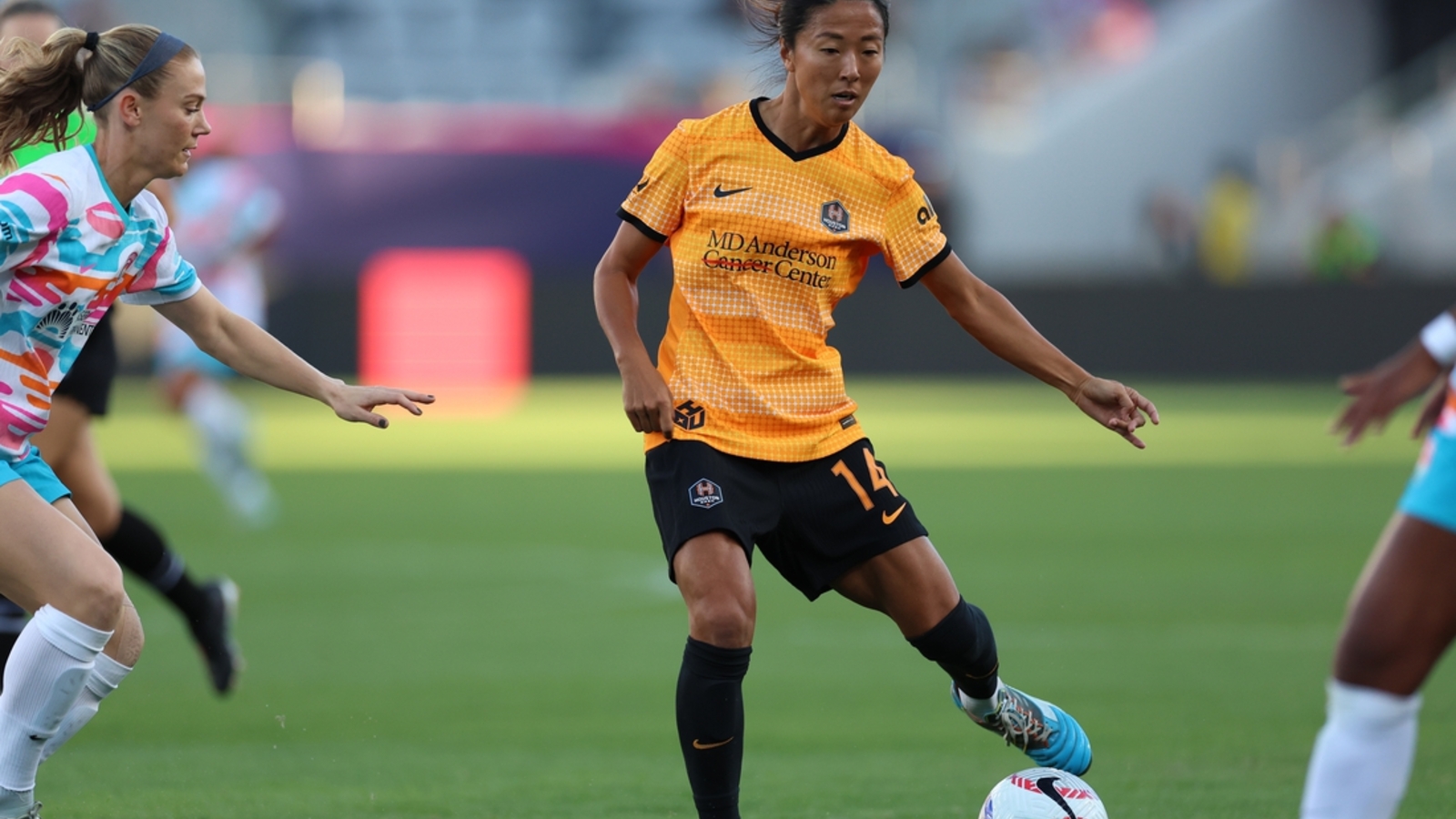 Houston Dash F Yuki Nagasato retires after storied career | Yardbarker