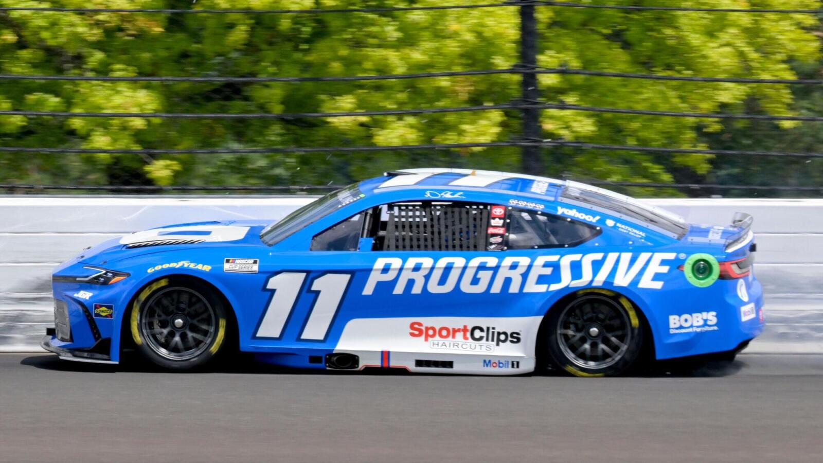 Denny Hamlin Rallies For Strong Finish At Indy | Yardbarker