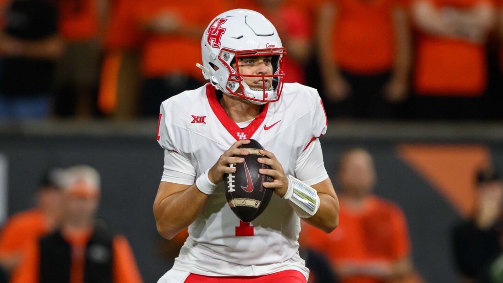 Five undefeated CFB teams most likely to lose in Week 6 | Yardbarker