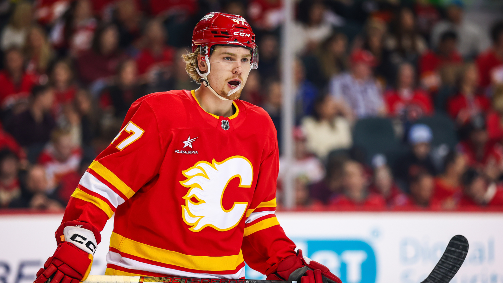 Flames, Connor Zary making progress on three-year deal | Yardbarker