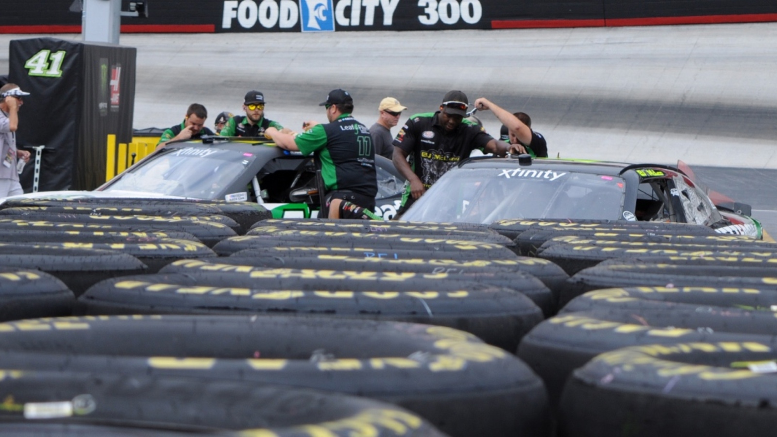 NASCAR insiders explain expectations for tire fall-off at Bristol ...