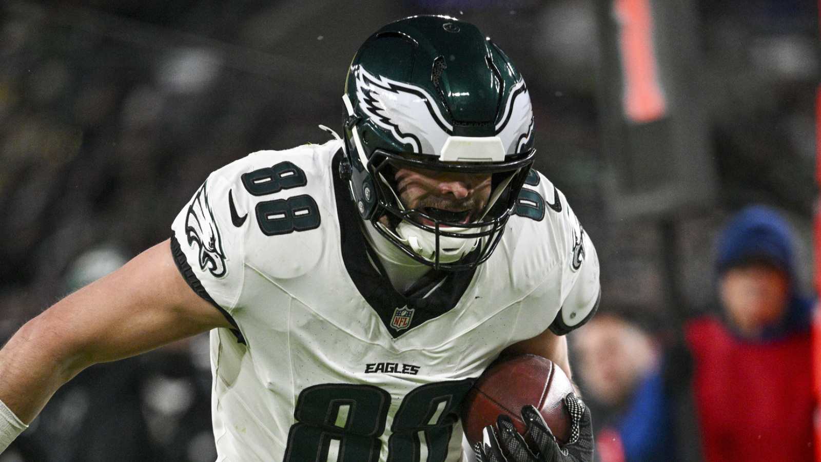 Eagles offense gets good news as playoffs approach | Yardbarker