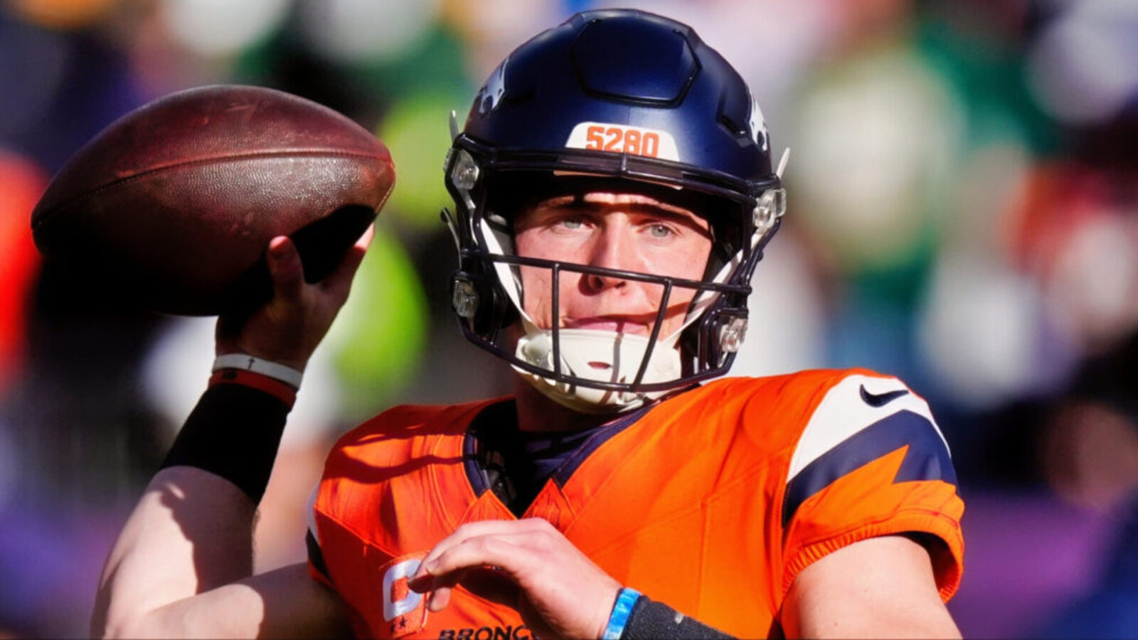 How Long Will Bo Nix Be Out? Doctor Explains Recovery Timeline | Yardbarker