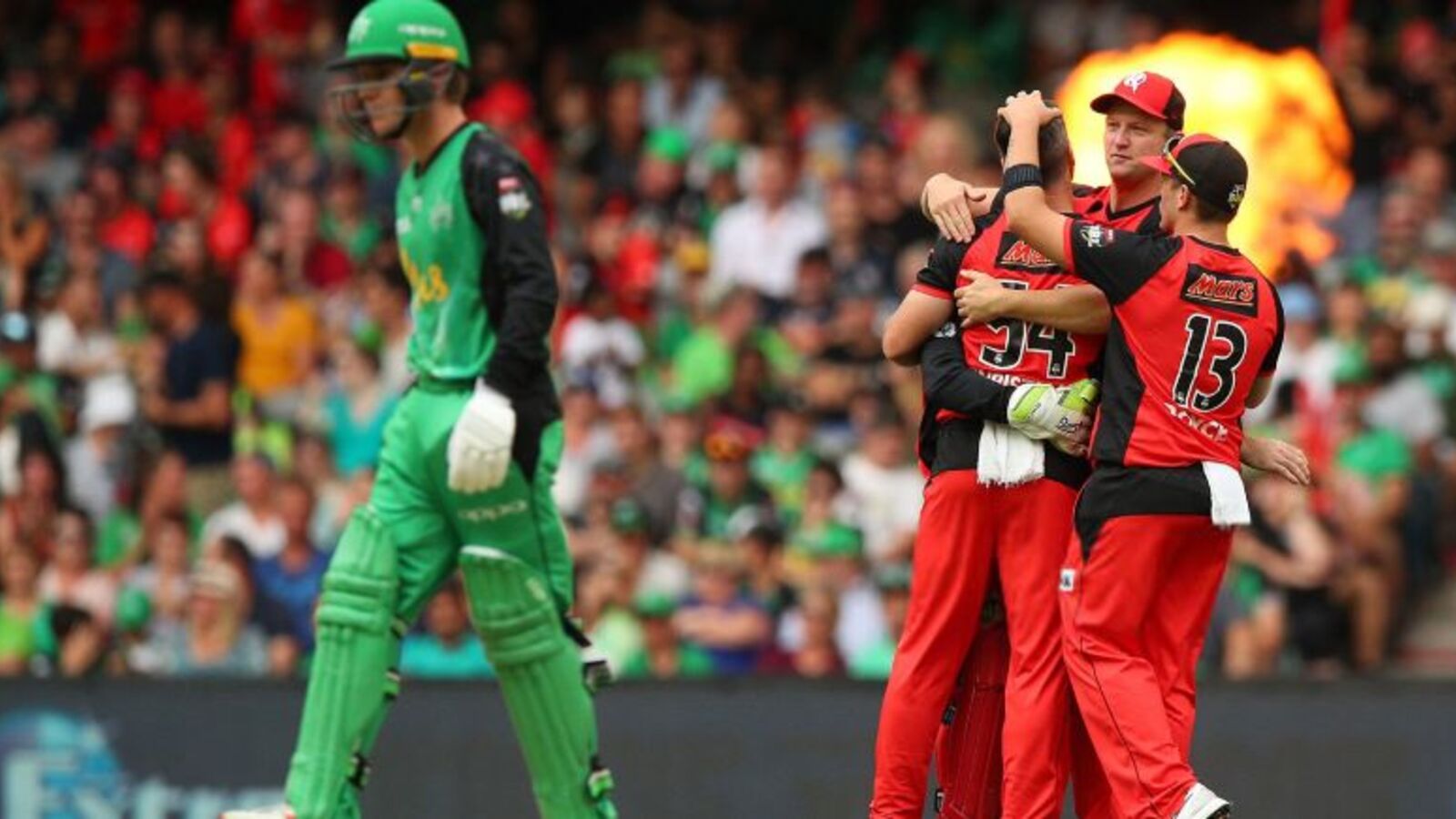 BBL faces turmoil after Melbourne Stars-Renegades merger plan | Yardbarker