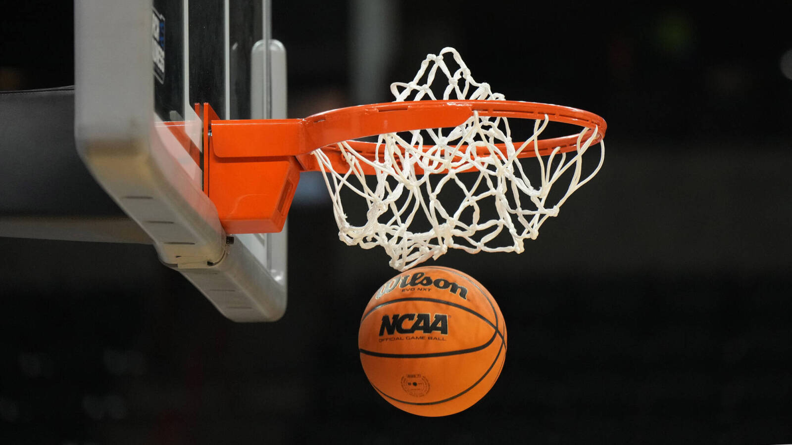NCAA Tournament: Odds and picks for every Saturday second-round game ...
