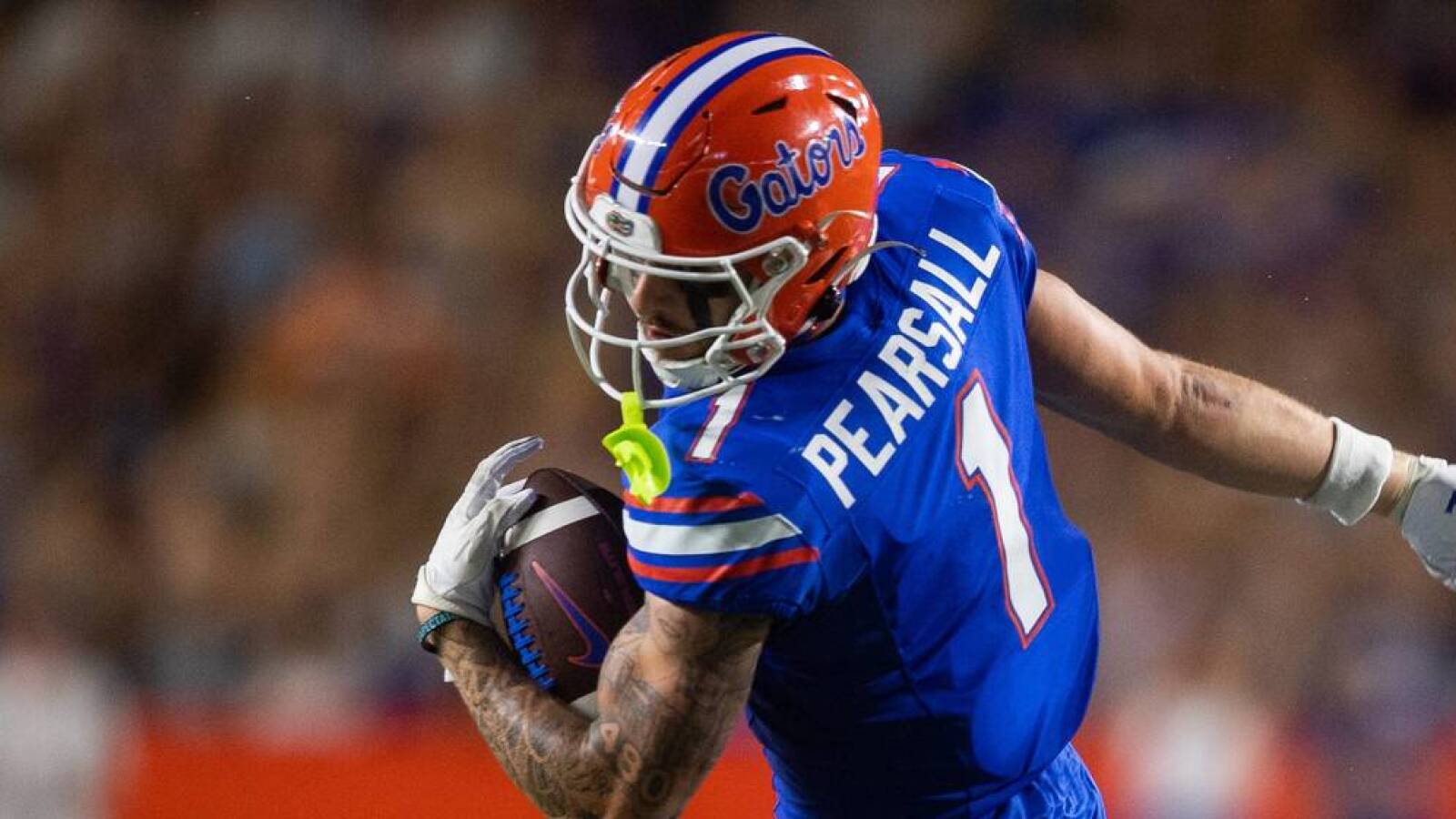 Watch: Florida WR makes incredible one-handed grab, brushing off ...