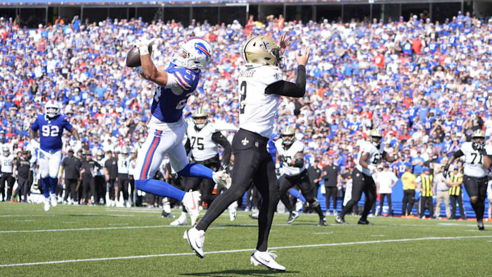 Cole Bishop saves the day for Bills with incredible INT during first ...