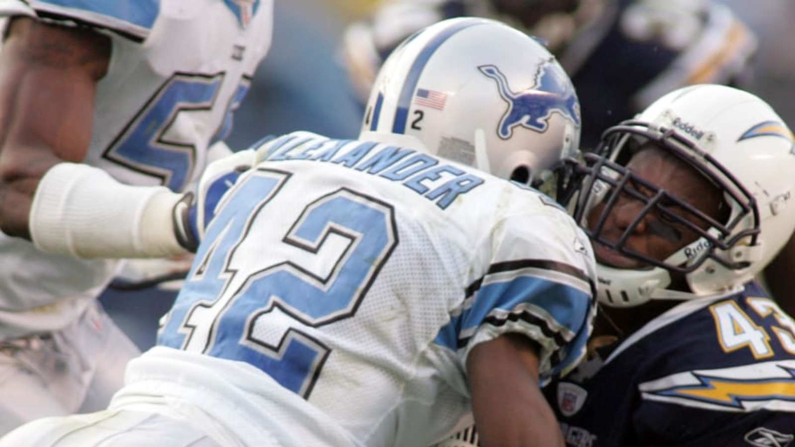 Raiders' Gerald Alexander is a Former NFL Player Like Antonio Pierce ...