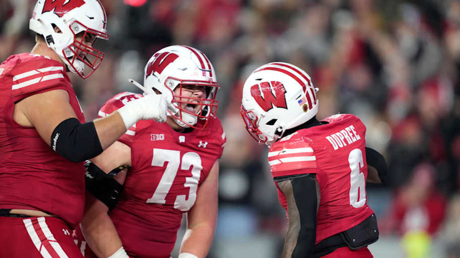 Wisconsin Badgers' new offensive approach has spurred late-season ...