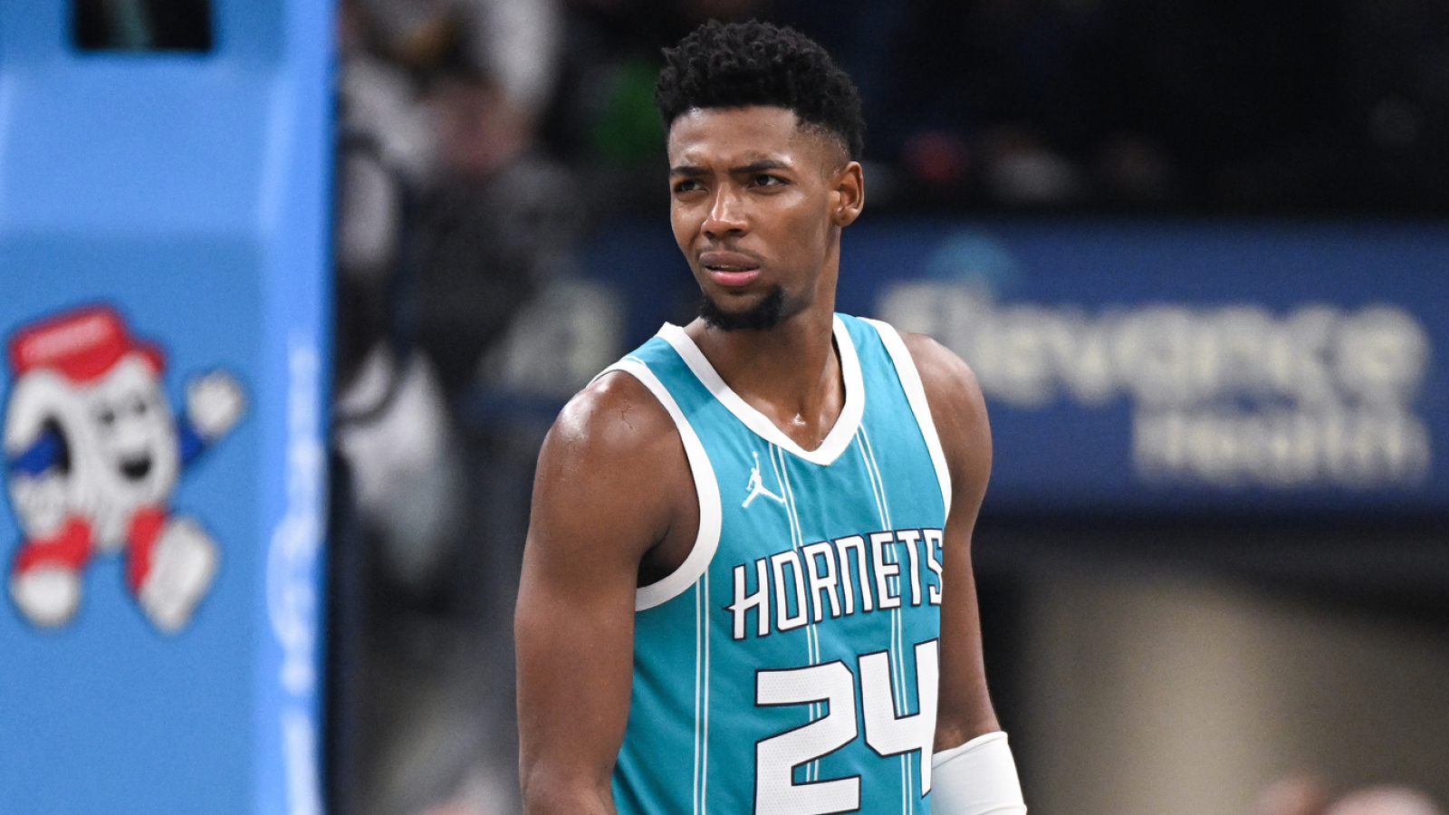 Hornets' healthy starting lineup was short-lived | Yardbarker