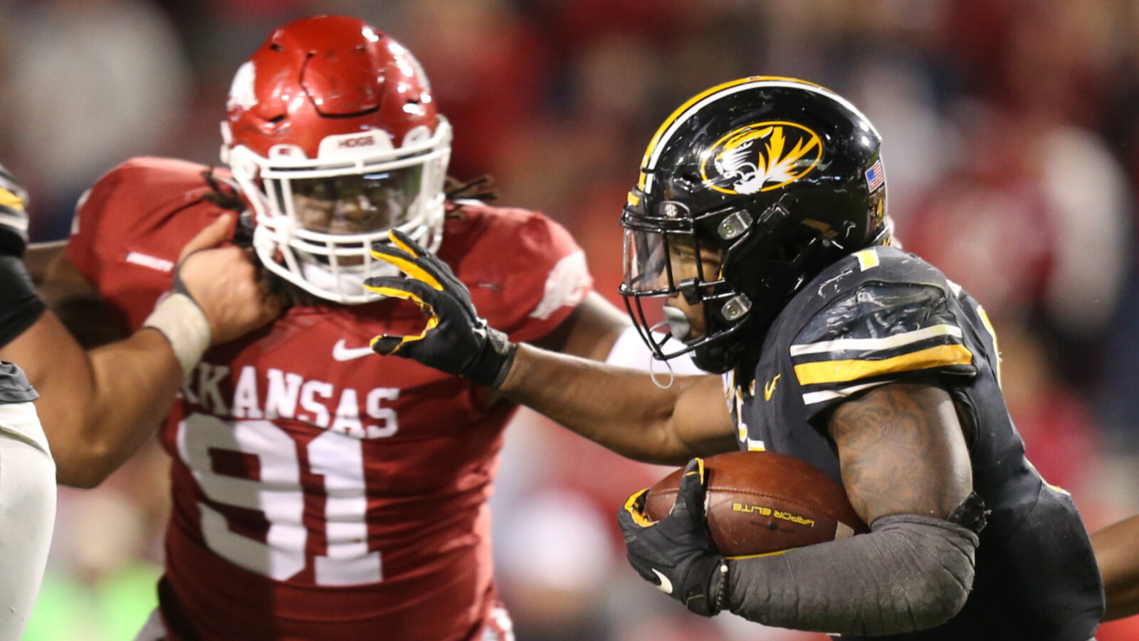 Arkansas' Taurean Carter flips commitment from SMU to Deion Sanders and ...