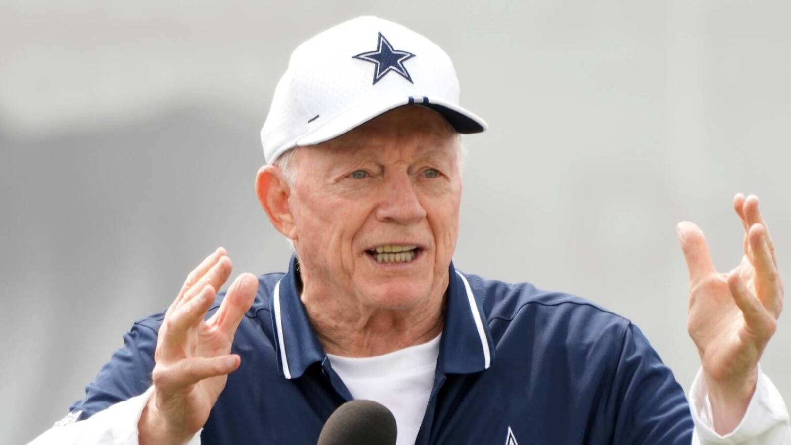 Jerry Jones Facelift