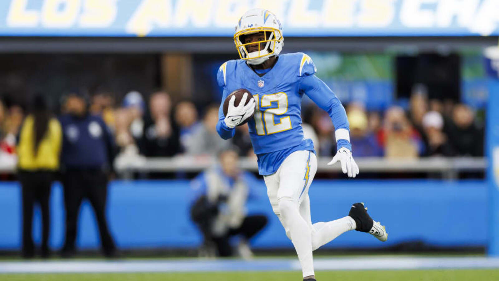 Derius Davis shares expectations for different role on Chargers in 2024 ...