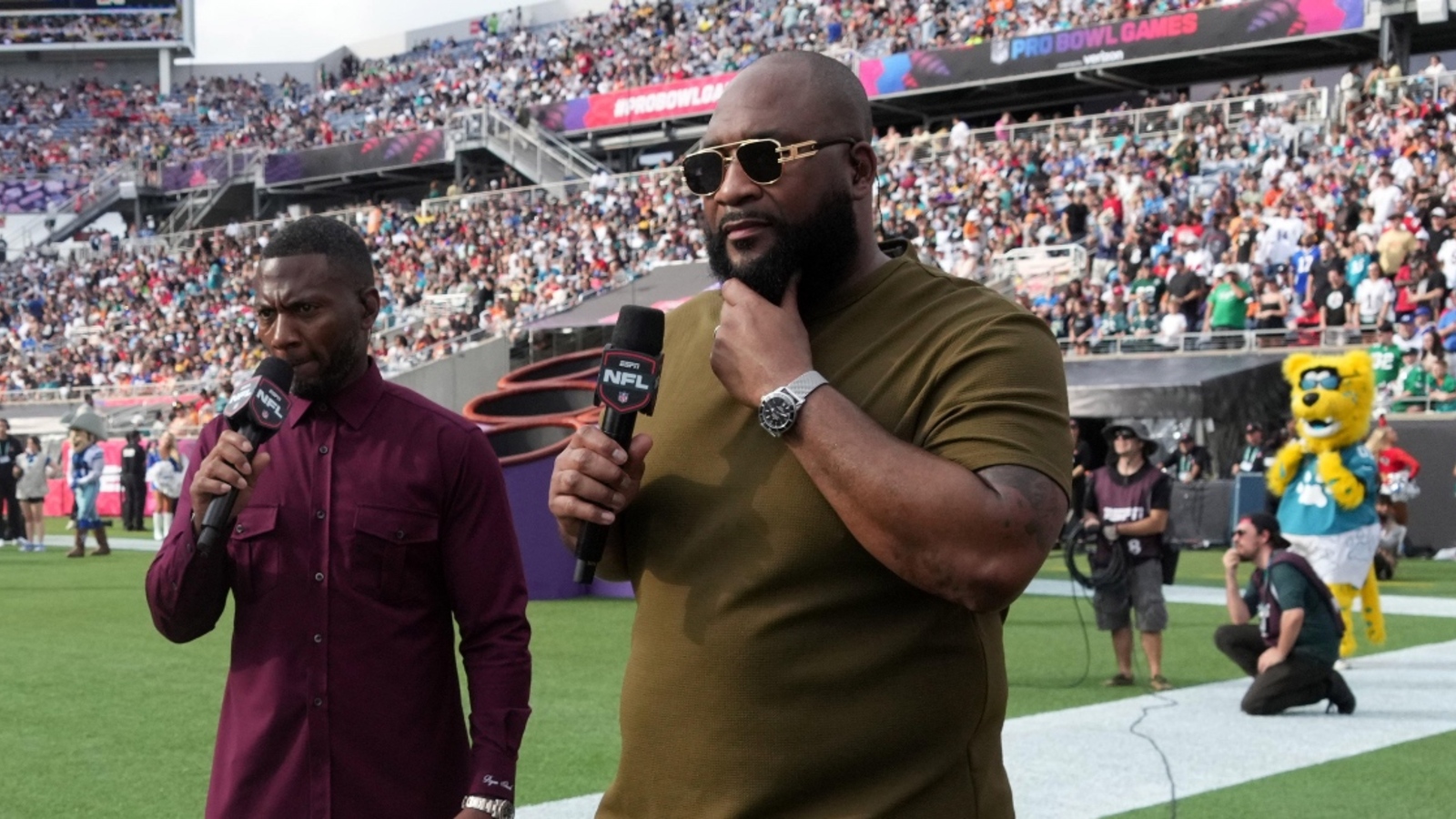 Marcus Spears, Ryan Clark react to DK Metcalf punching fan, two-game ...