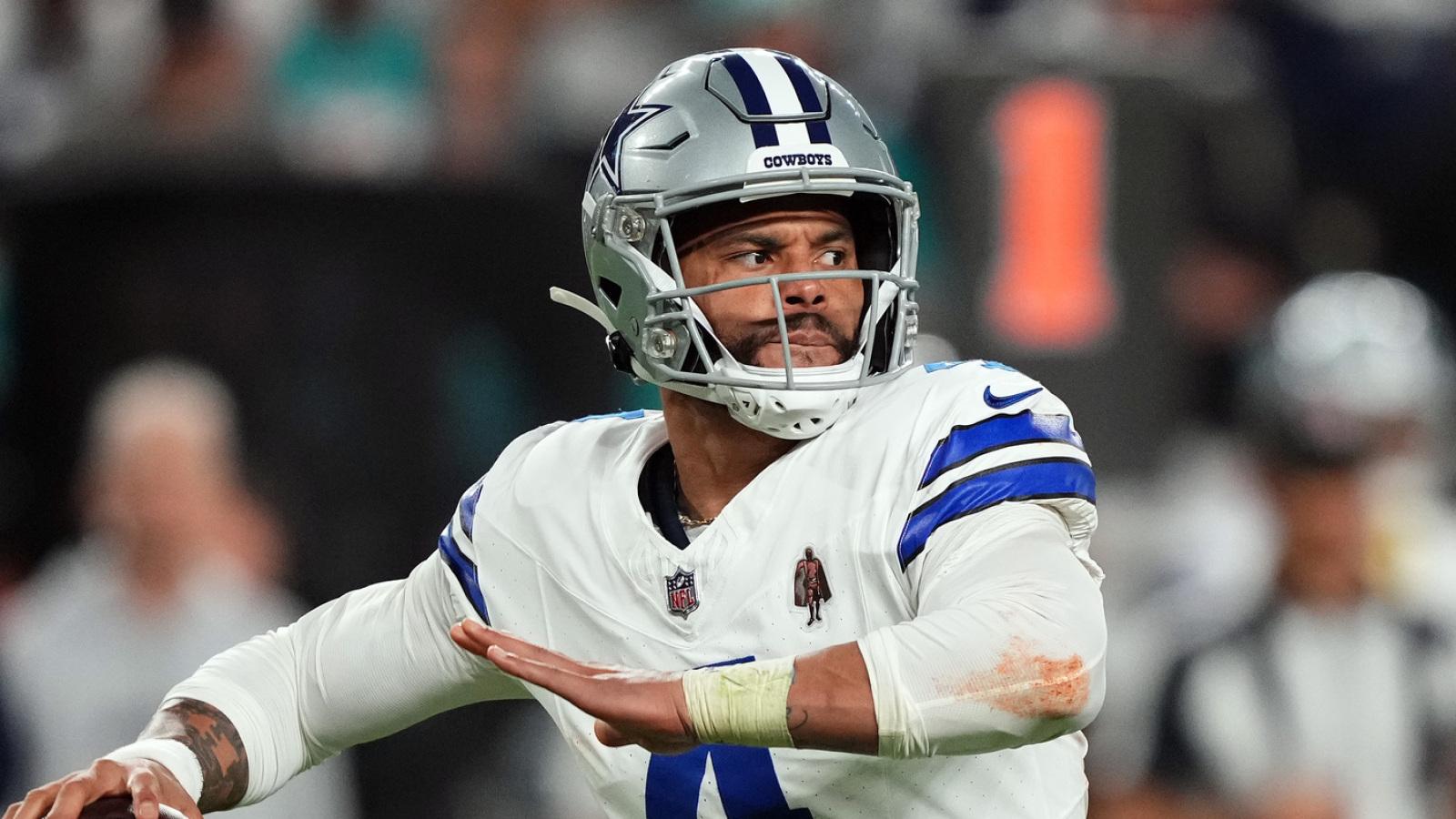 Massive extension puts more pressure on Cowboys QB Dak Prescott ...