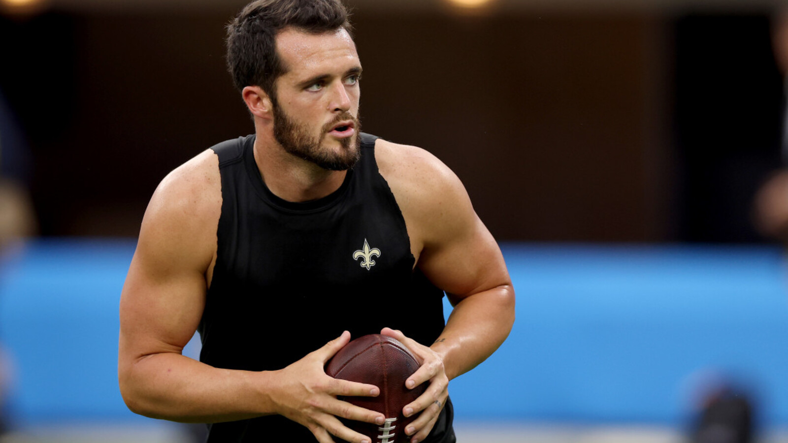 Derek Carr Shows True Character With NFL Contract Decision | Yardbarker
