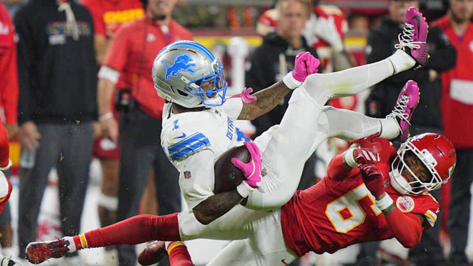 How Bryan Cook Is Embracing His Role as Chiefs’ Elder Safety | Yardbarker