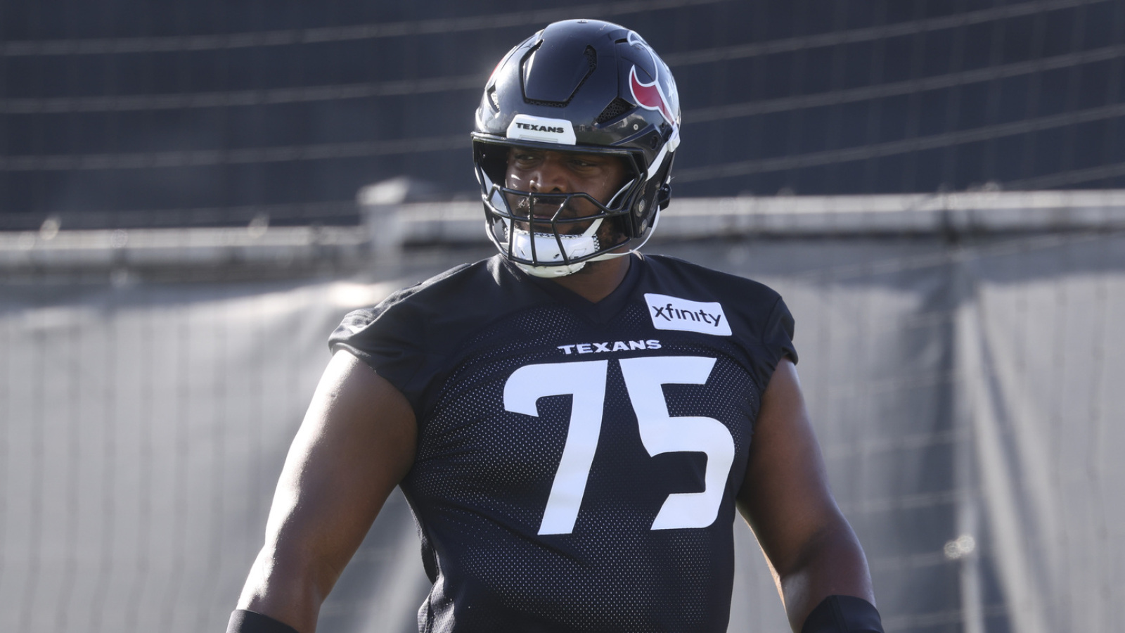 Ravens Sign Veteran G Laken Tomlinson To PS, Cut DE Carl Lawson ...