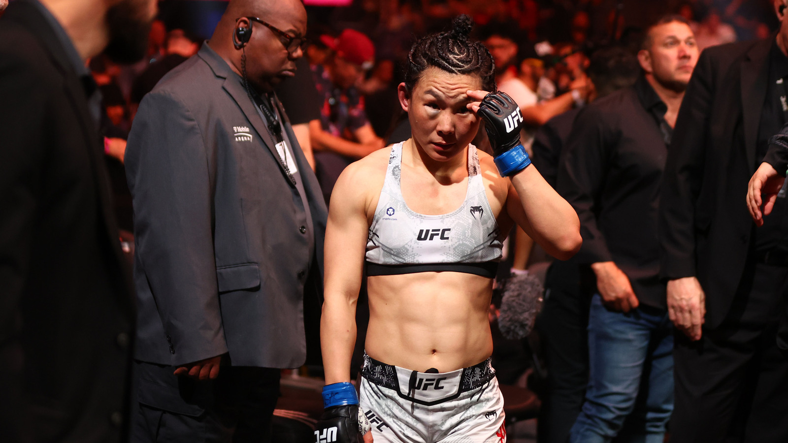 UFC 300 Co-Main Event Recap: Zhang Weili defeats Yan Xiaonan to retain ...