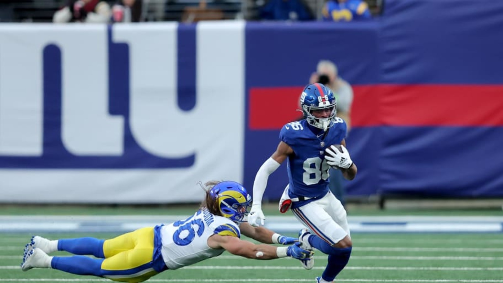 Giants Receiver Darius Slayton Again Listed in Hypothetical Trade Scenario | Yardbarker