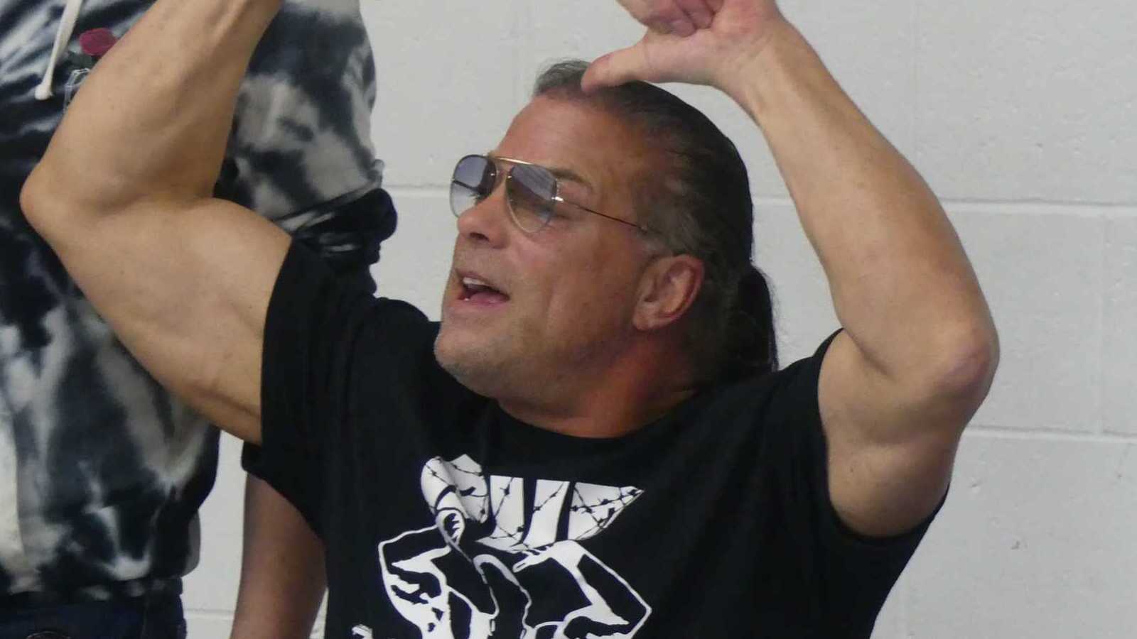 Rob Van Dam Chimes In On Whether An Offseason In WWE Is A Good Idea ...