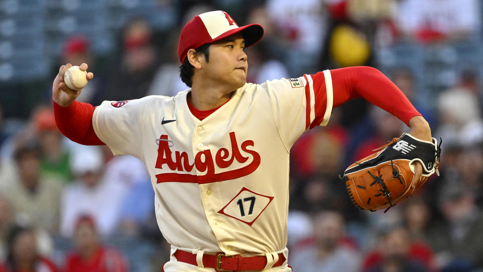 This pitcher has shorter odds than Ohtani to win AL Cy Young | Yardbarker