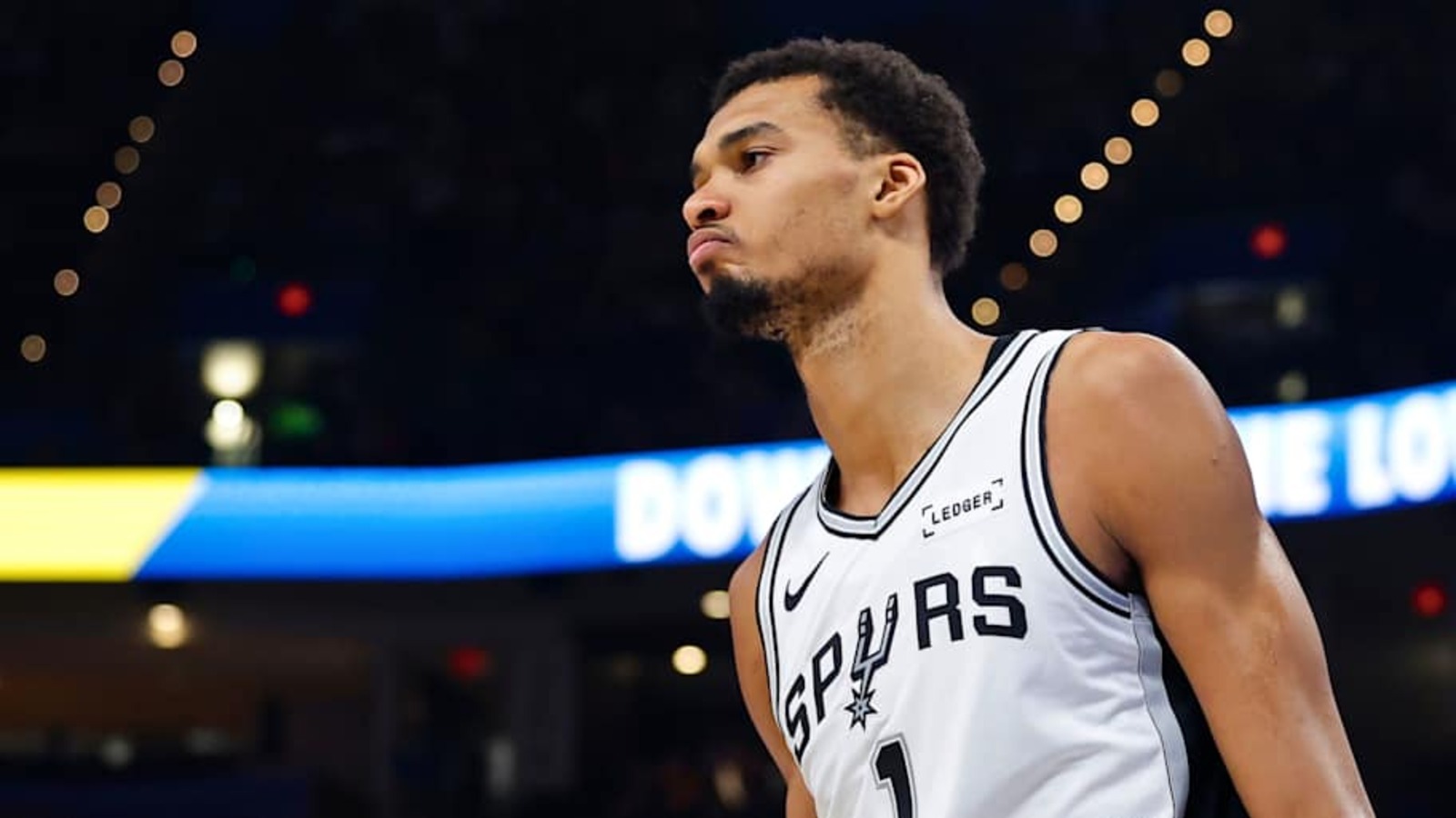 Through NBA's 'Dog Days,' Spurs Holding Themselves to Same Standard ...