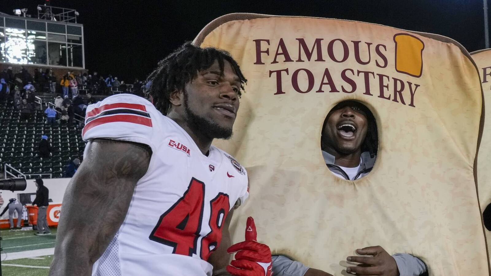 Watch: Western Kentucky completes comeback to win Famous Toastery Bowl ...