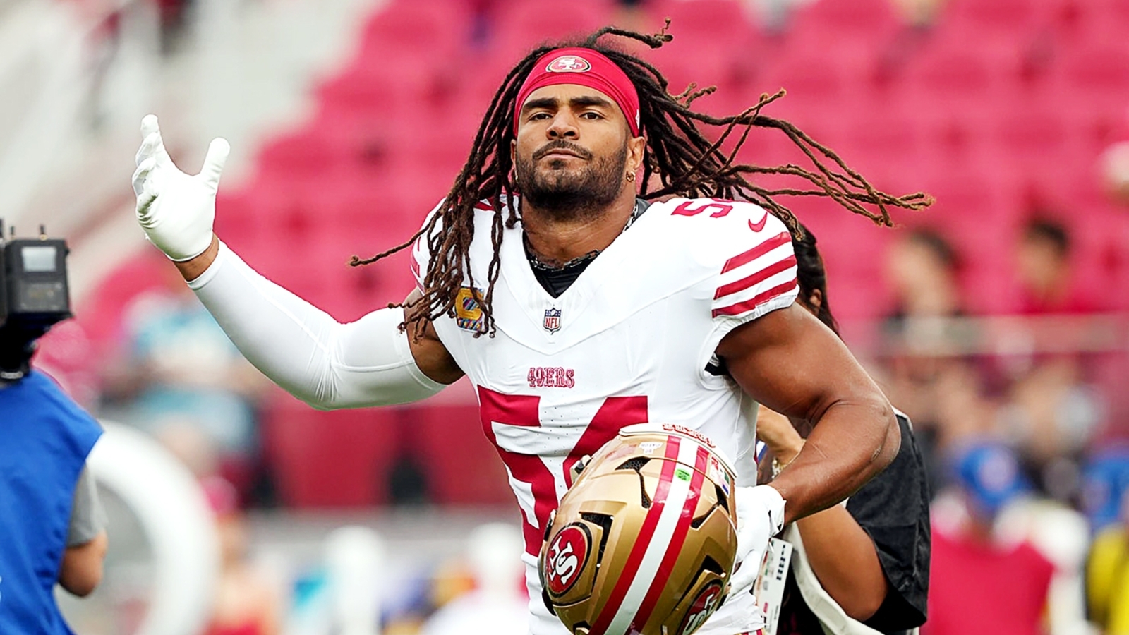 49ers insider estimates Fred Warner's chances of returning for the ...