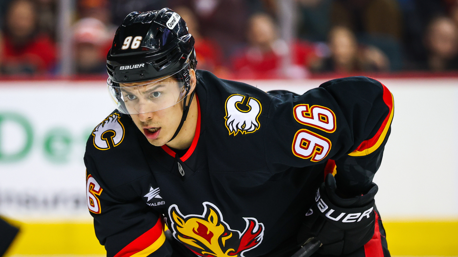 Flames, Flyers finalizing trade involving four players, draft picks ...
