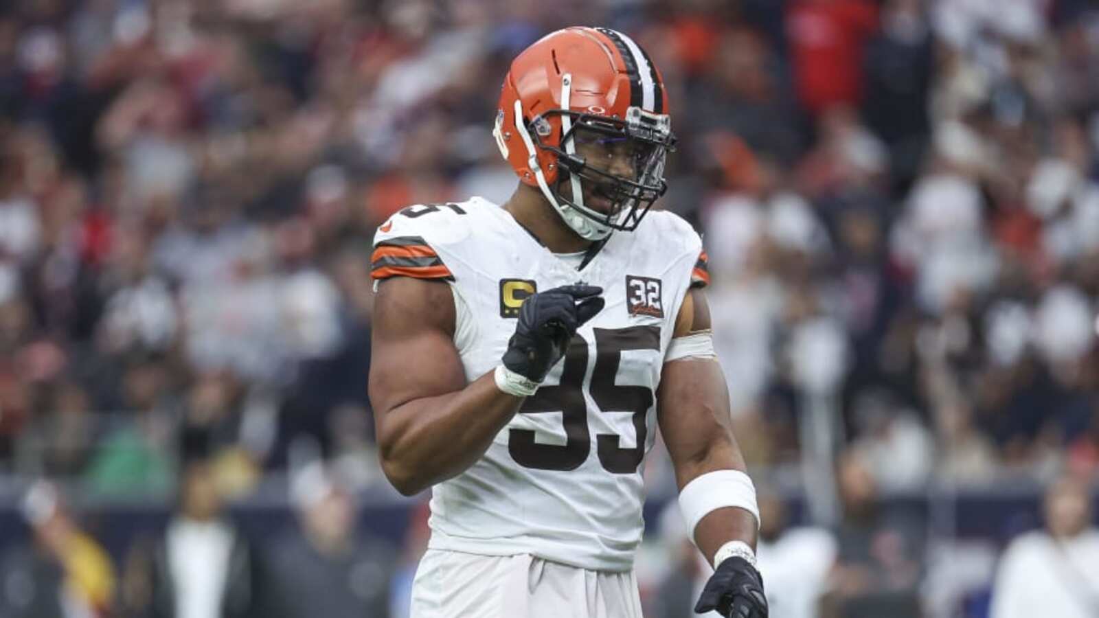 PFF Ranks Two Browns Players Among Top Edge Rushers In NFL | Yardbarker