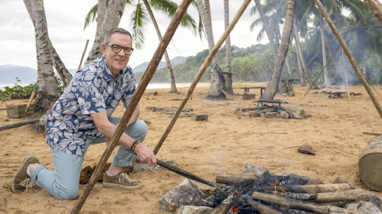 ‘Chopped Castaways’: Ted Allen Spills Tea on Dramas, Romances & What’s ...