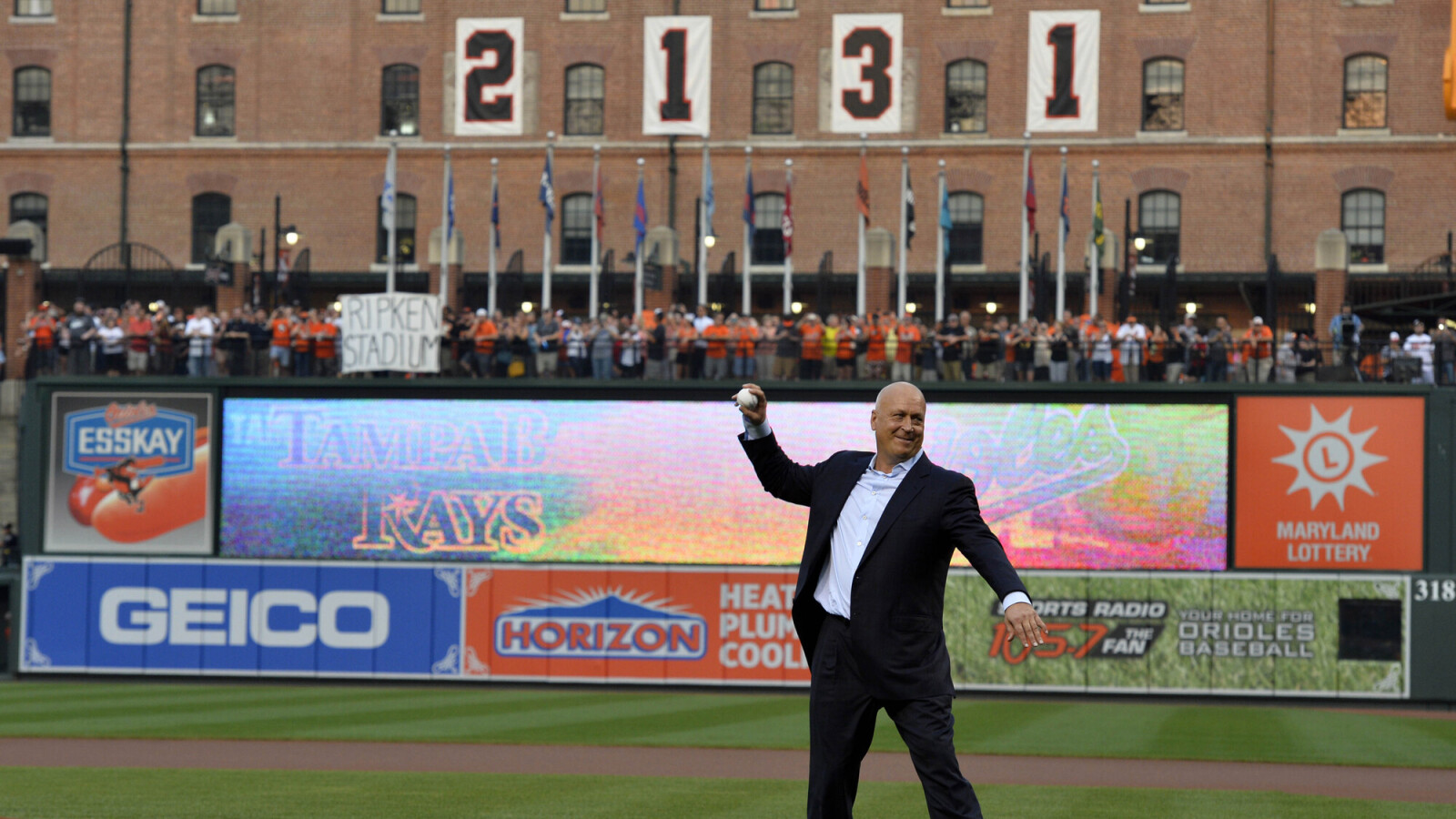 Forty-two insane baseball facts & stats that will never be broken ...