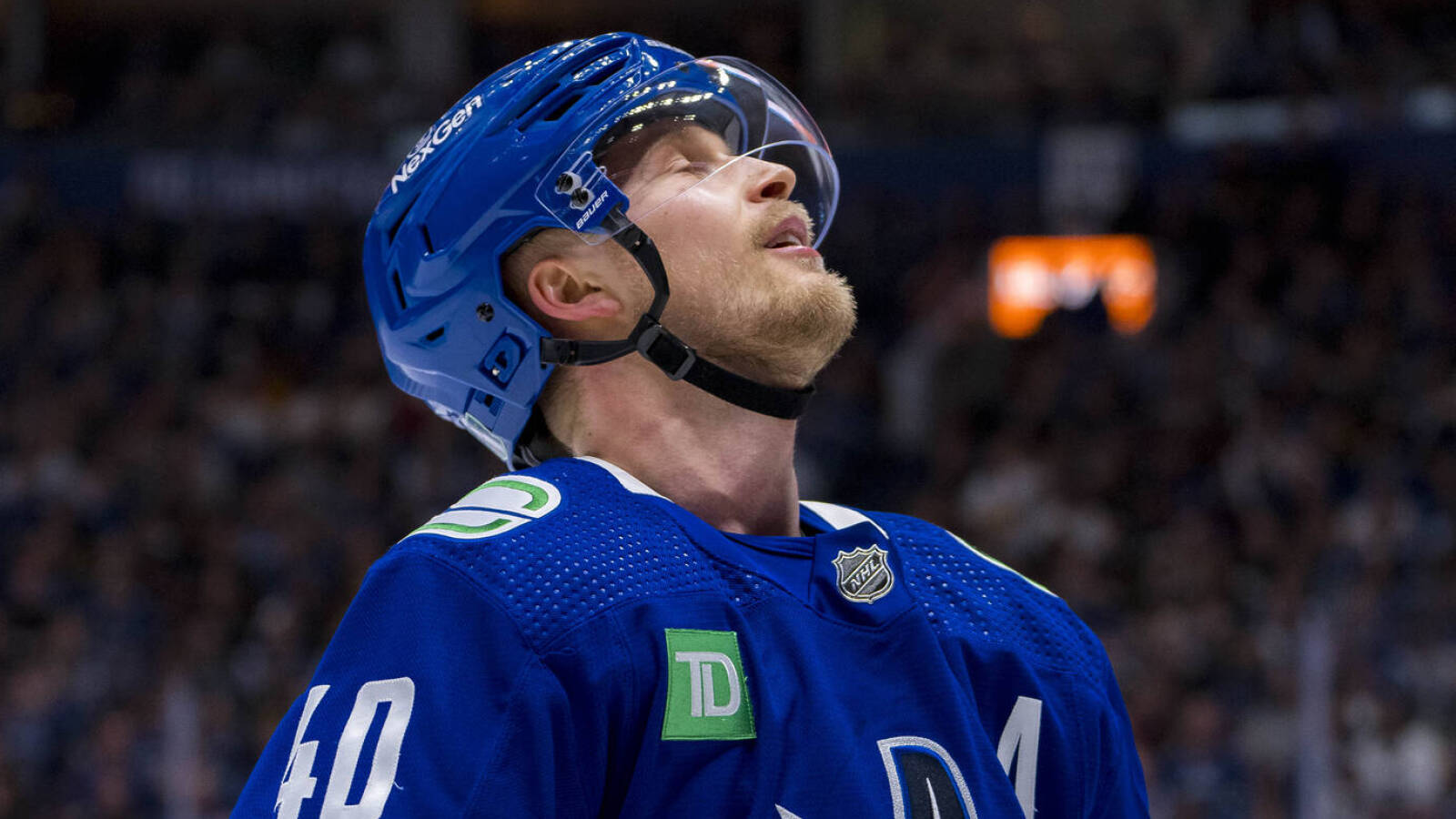 Watch: Canucks star can't believe he missed wide-open net | Yardbarker
