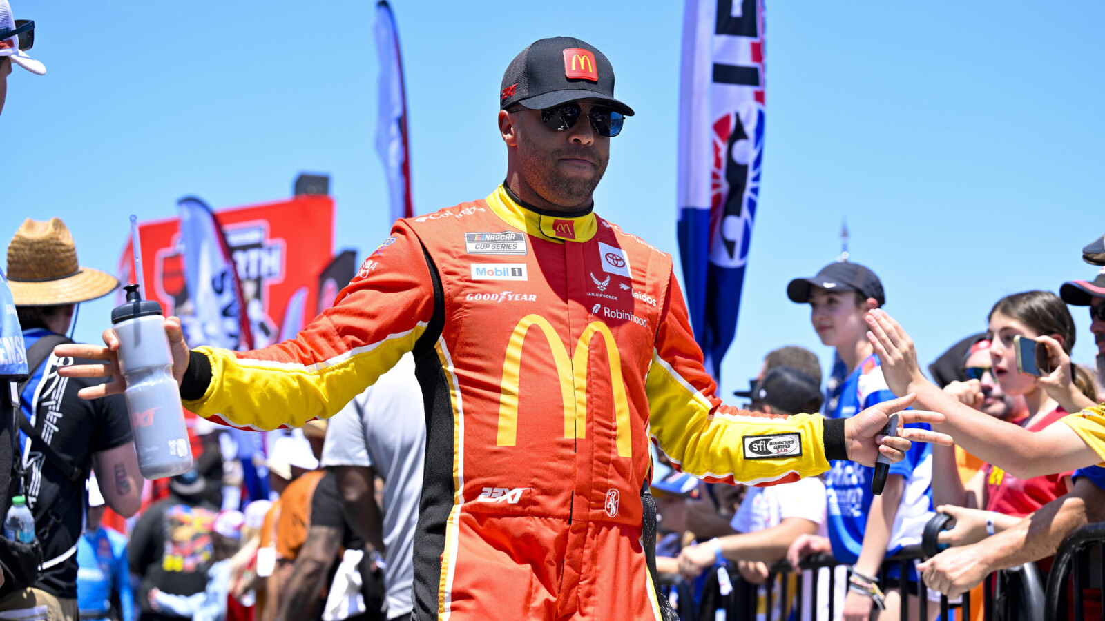 Bubba Wallace bounces into Joey Logano, triggers massive wreck at Texas ...