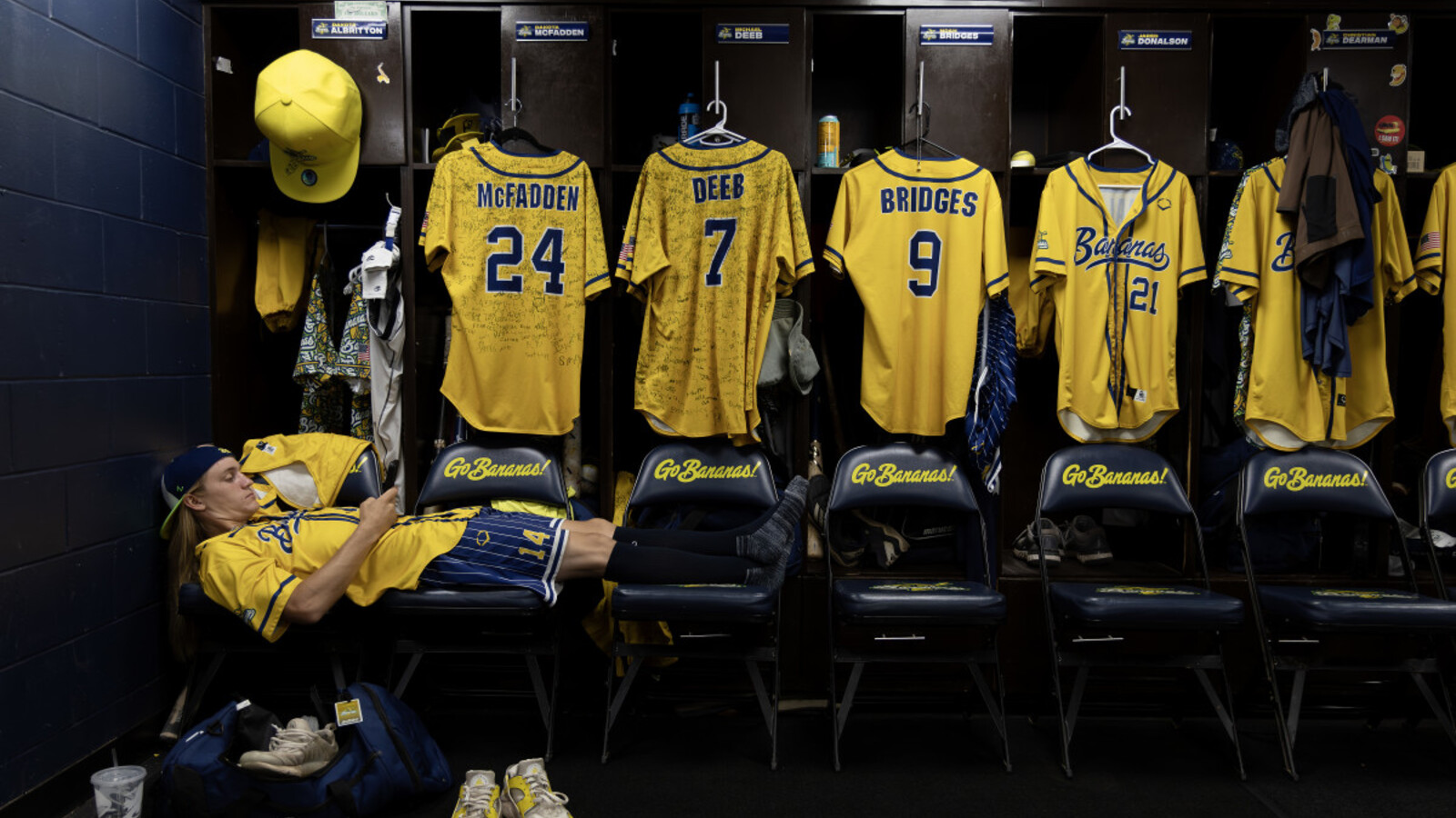 Savannah Bananas Player Calls Attention to Yankees' Women's Locker Room ...
