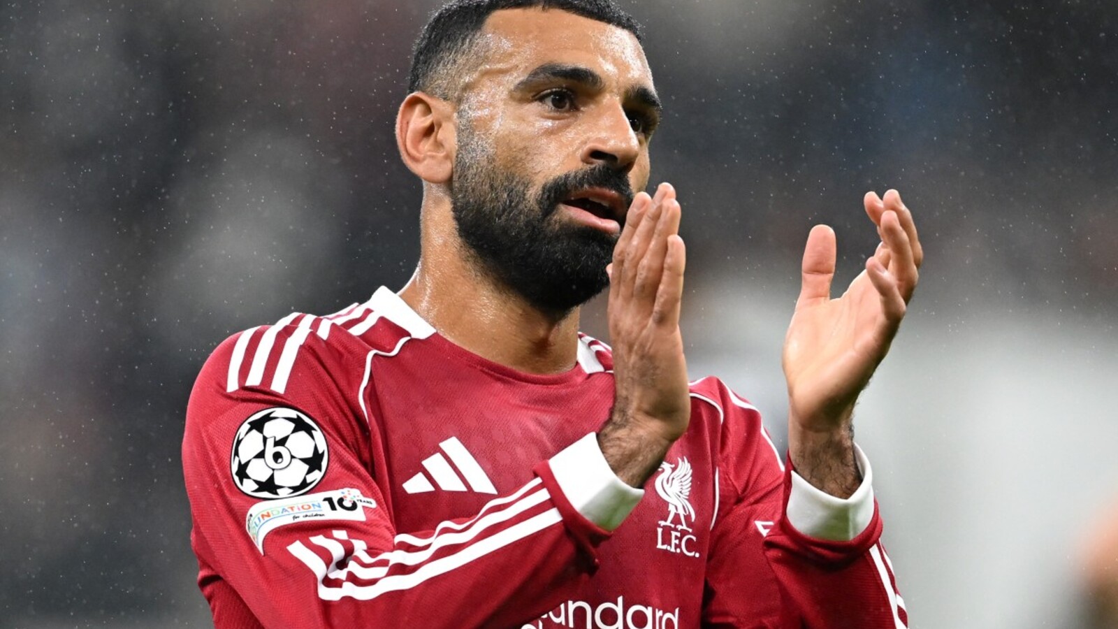 Worrying development as Liverpool star removes all Reds references from ...
