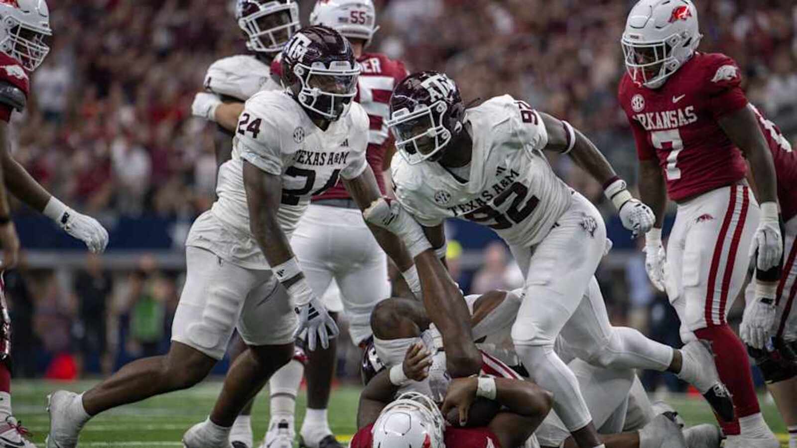 Aggies EDGE Malick Sylla to Enter Portal | Texas A&M Aggies 2024 ...