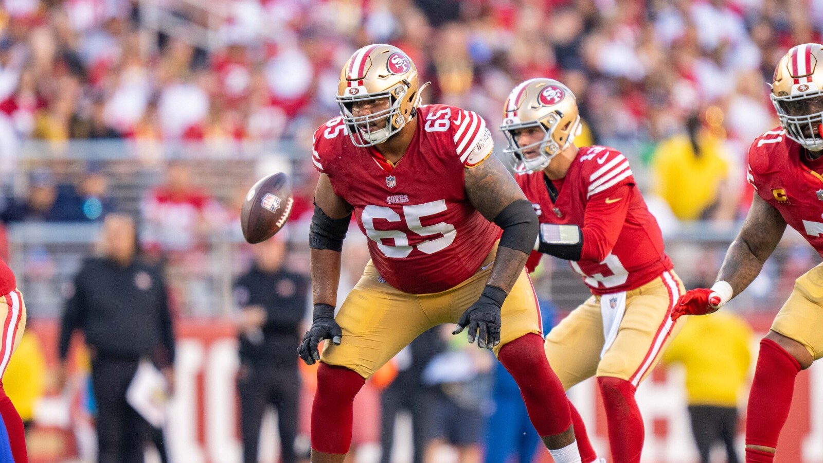 The Impact of the Signing of Guard Aaron Banks on the Packers Offensive ...