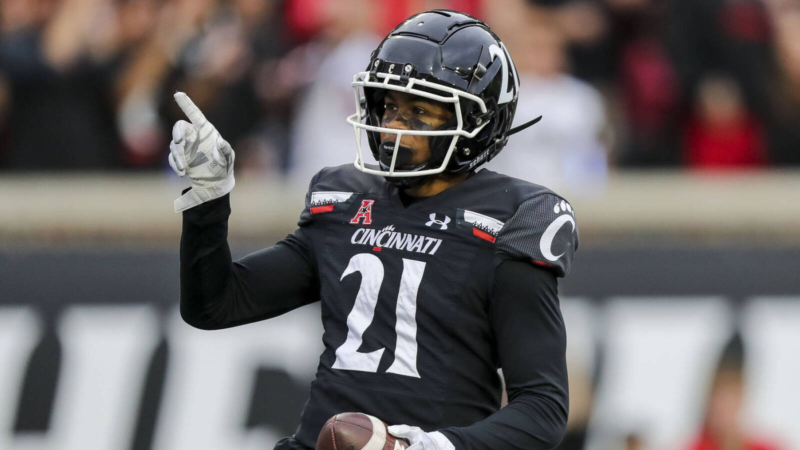 What drafting wide receiver Tyler Scott could mean for Bears | Yardbarker