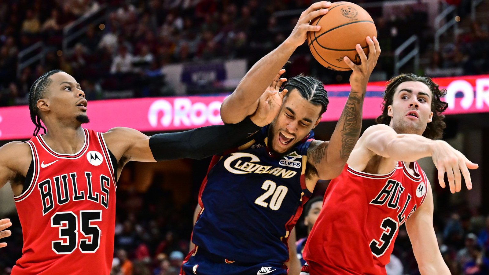 NBA Notes: Bulls, Isaac Okoro, Bucks, Giannis Antetokounmpo, Pistons ...