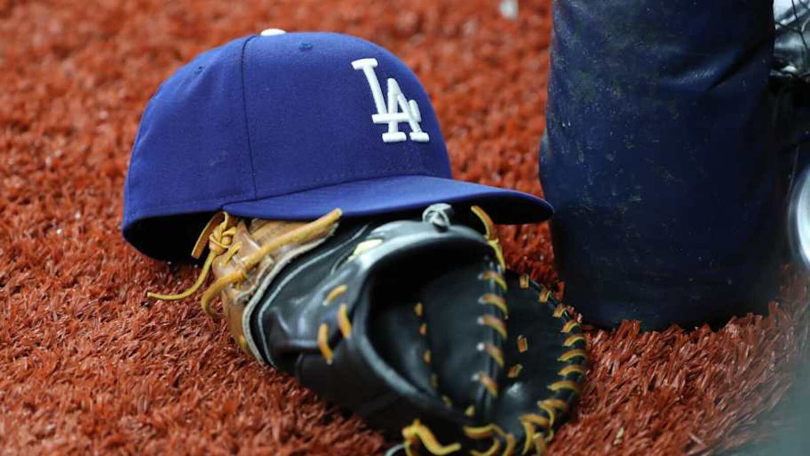 Former Dodgers Catcher Ellie Rodriguez Dies at 79 | Yardbarker