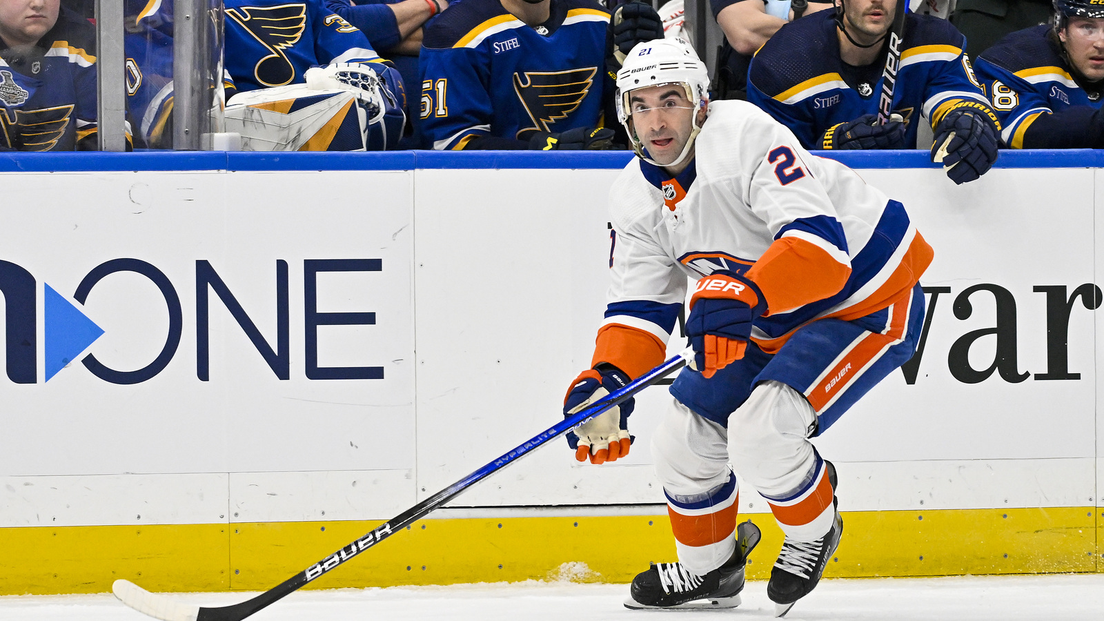Islanders Should Shop Kyle Palmieri if Out of Playoff Spot | Yardbarker