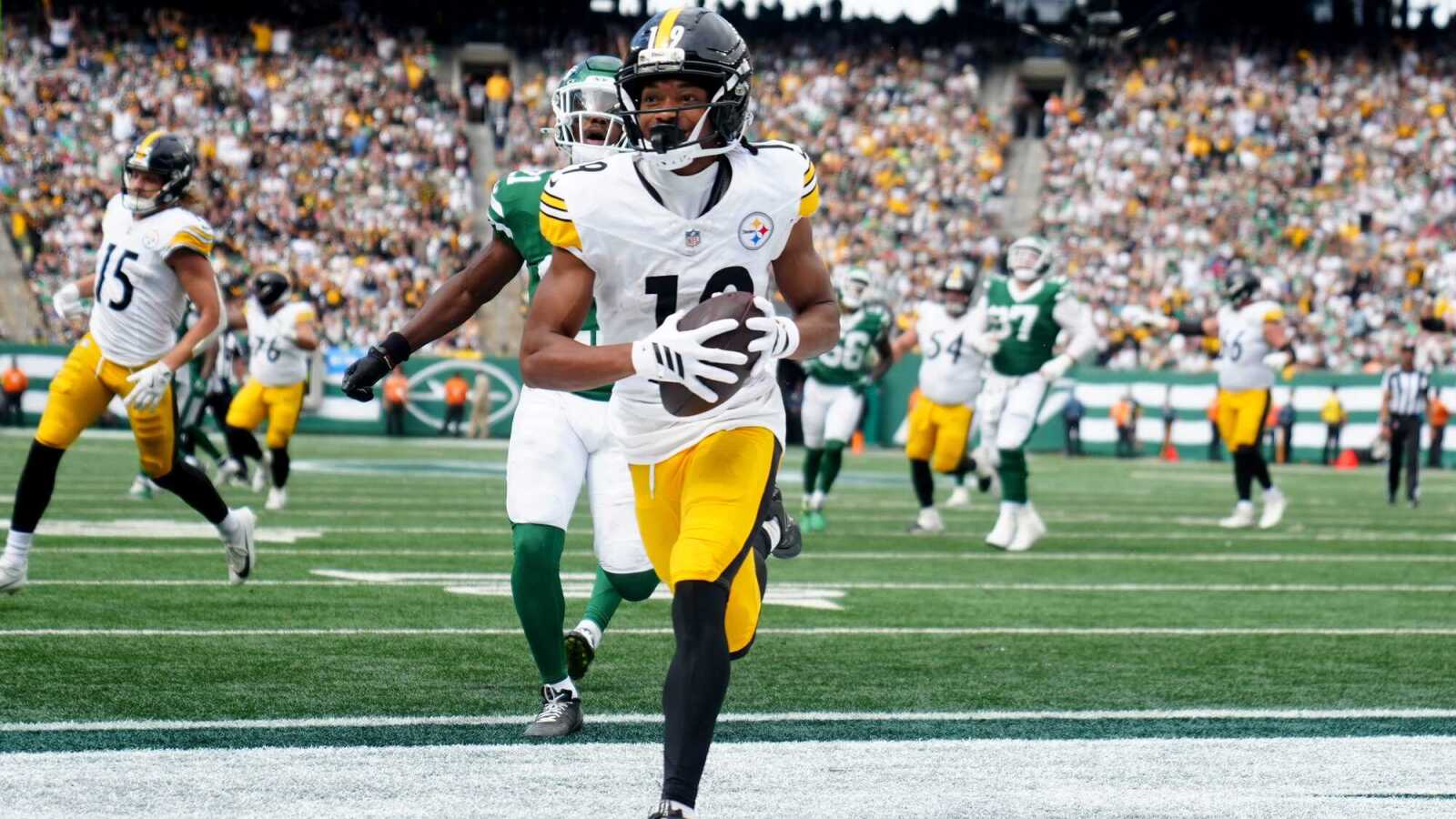 Steelers' Calvin Austin lll Reveals An Alarming Update On His Injury ...