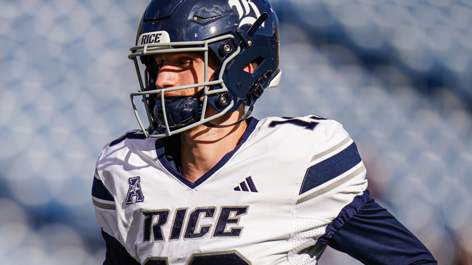 Son of Hall of Fame QB enters transfer portal again | Yardbarker